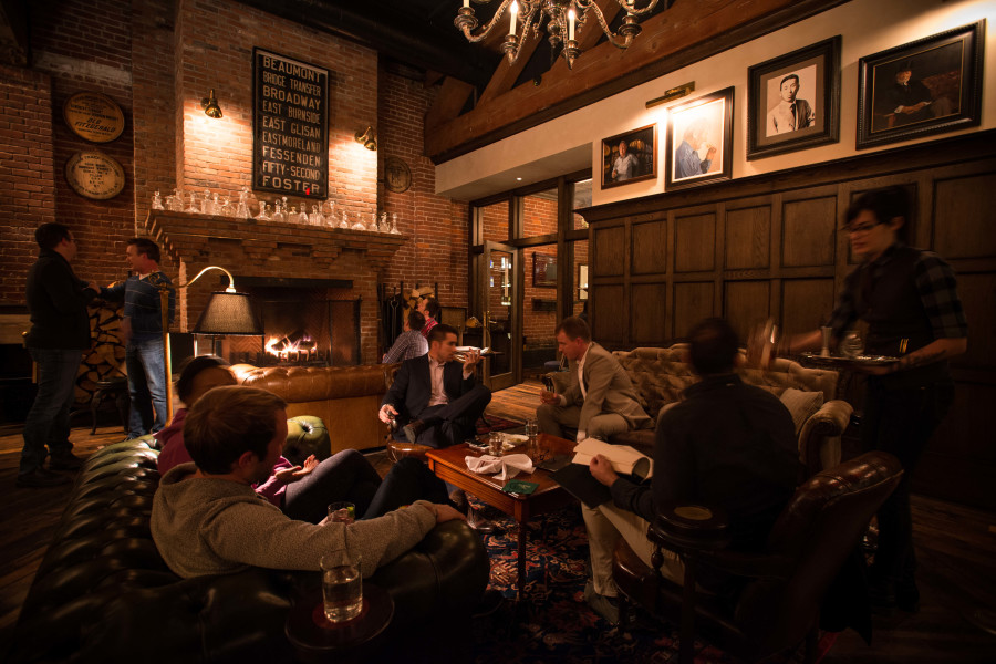 Cozy corner in a pub : r/CozyPlaces